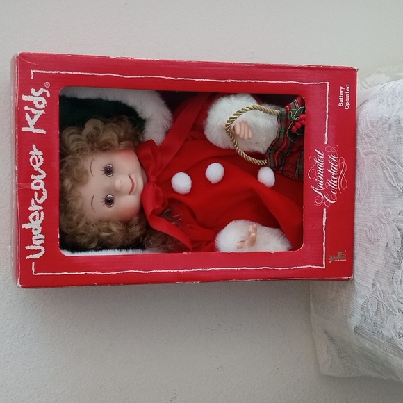 Santa'S Best | Accents | Vintage Santas Best Uncover Kids Animated Doll ...